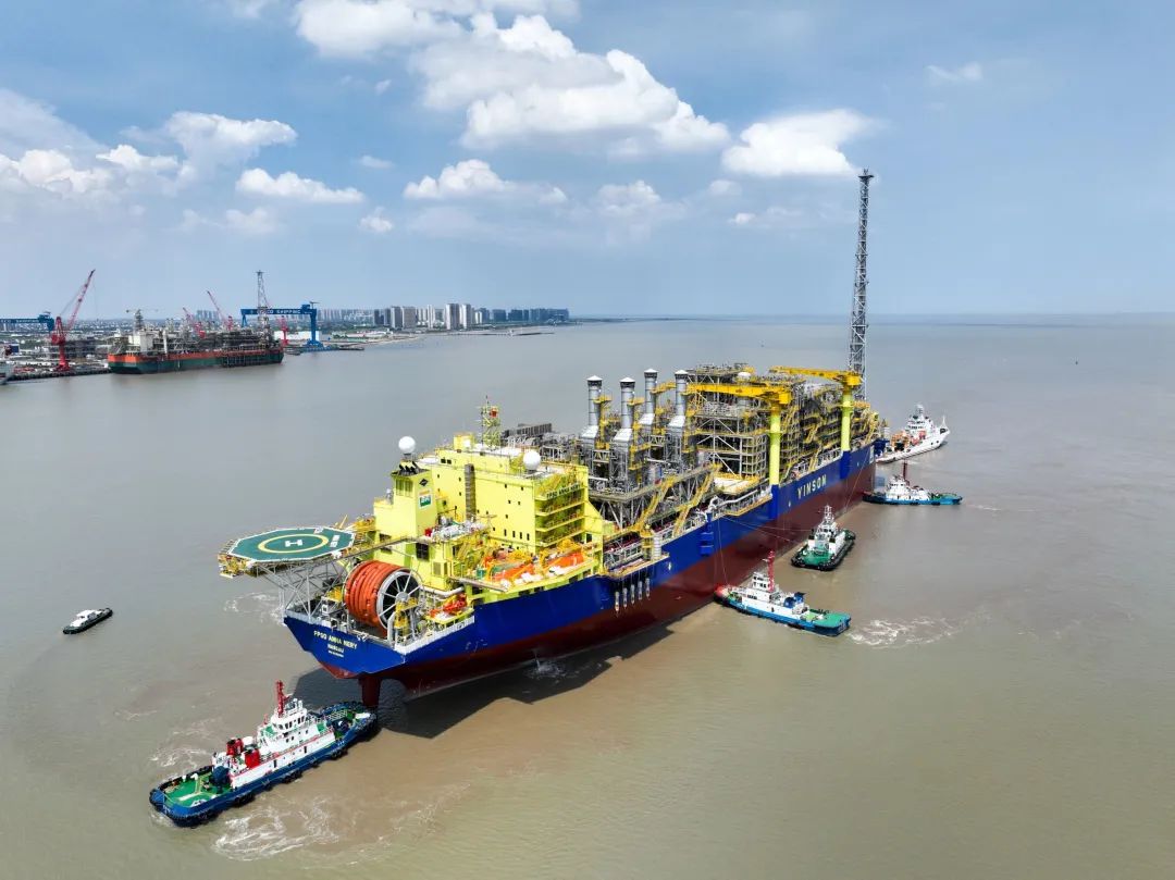 启东中远海运海工FPSO Anna Nery试航